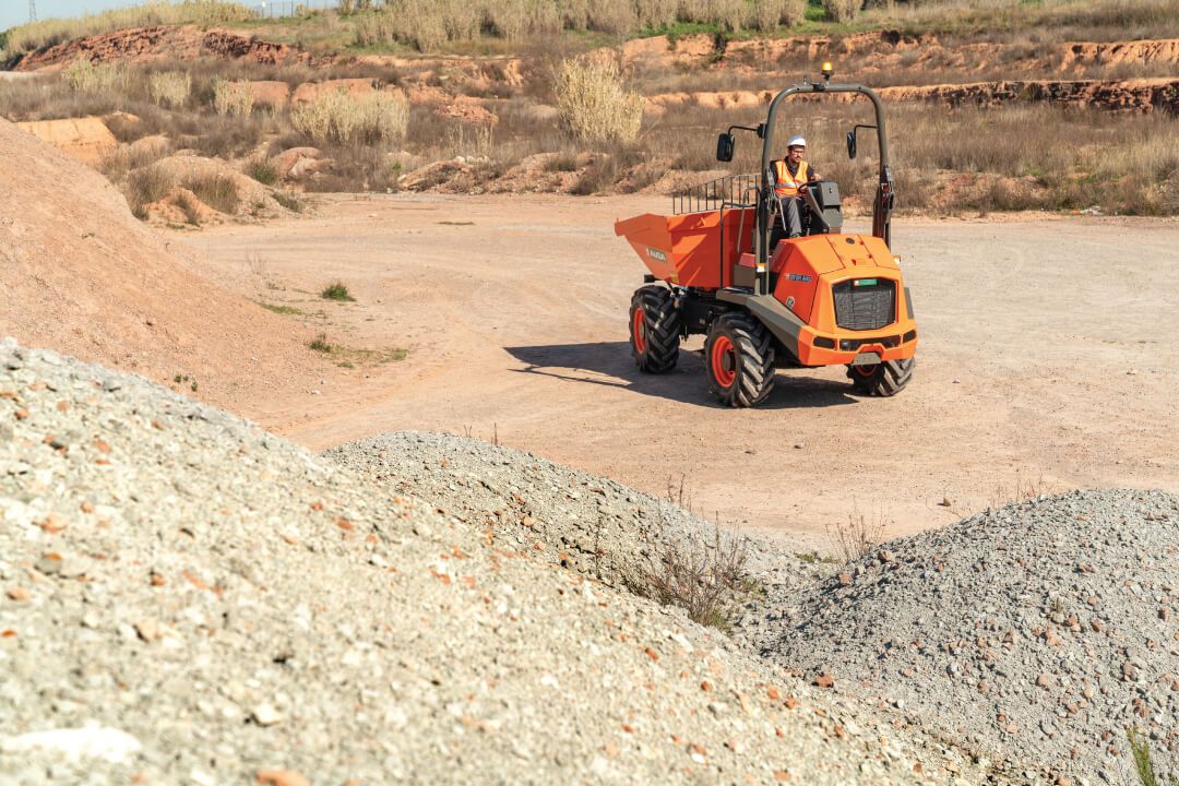 How AUSA Machines Simplify Construction and Material Handling